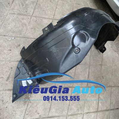Chắn bùn lòng dè trước Hyundai i10 2021-2023 86812K6000 Chính hãng ...