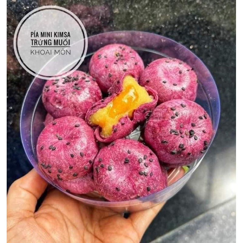 Bánh pía kim sa trứng muối khoai môn mini hộp 300g | Shopee Việt Nam