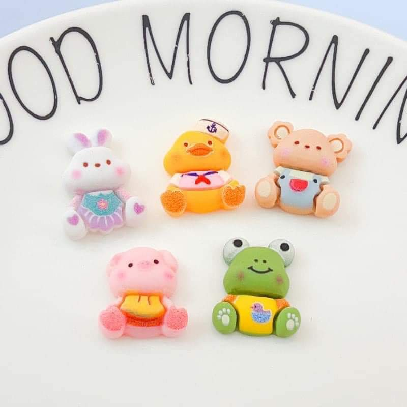 Charm Sticker 3D Dán Bình Nước, Dán Ốp Lưng Cute Nhiều Mẫu | Shopee ...