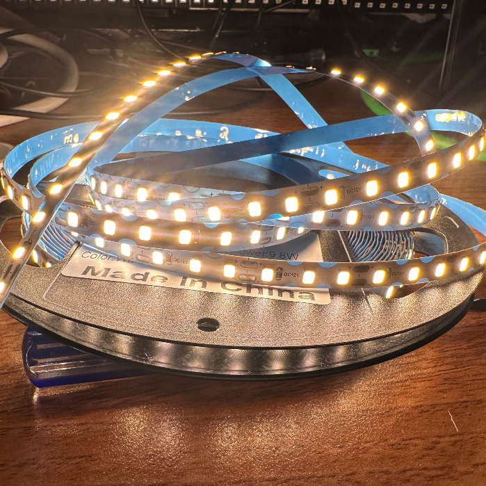 Cuộn 5m Led dây dán 2835 12V 120, 180, 240 mắt led - Ánh sáng vàng, trắng, trung tính | Shopee ...