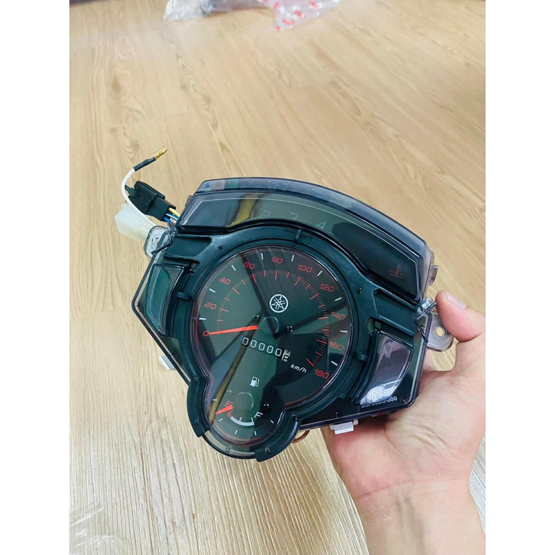 Đồng Hồ lc v7 ex 135 Lên xe Bao Đẹp Gắn Như Zin Báo 4so | Shopee Việt Nam