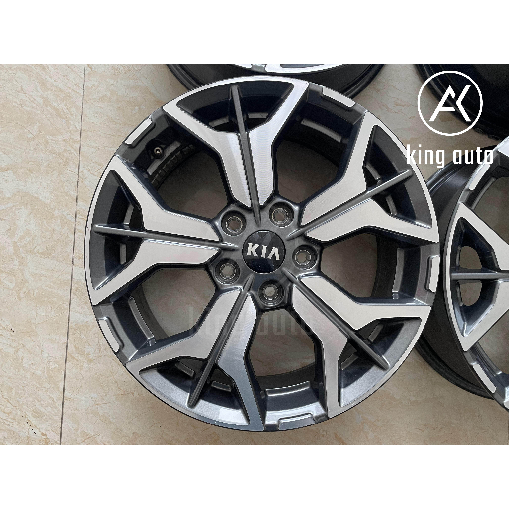 Kia SELTOS. Mâm đúc Lazang Kia Seltos hàng XỊN CHÍNH HÃNG tháo xe. | Shopee Việt Nam