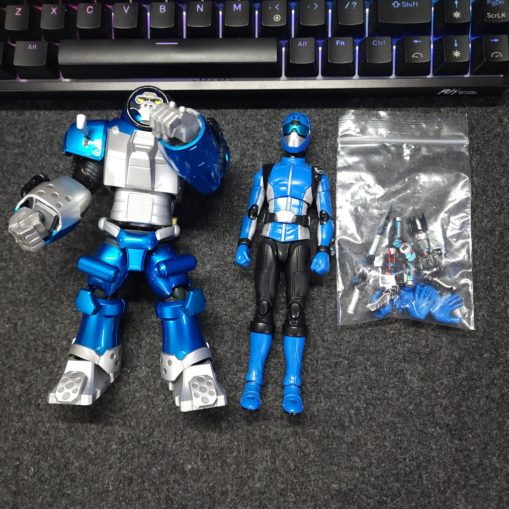 SHF Super Sentai | SHF Shinken, SHF Hurricane, SHF Gokai | Bandai ...