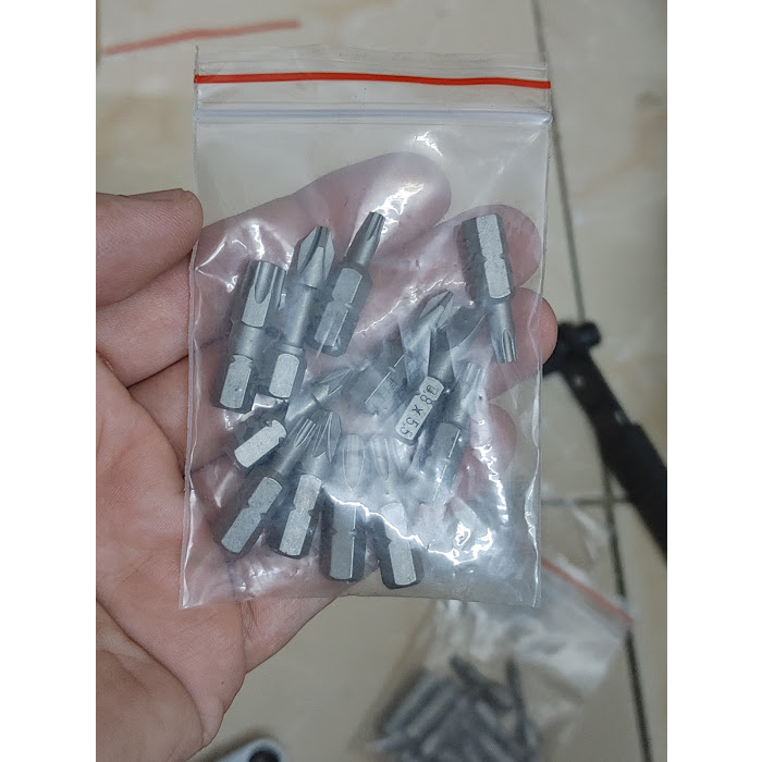 Tay vặn tự động đầu 1/4 hex Vessel và mũi vít nhiều đầu Wiha đủ dùng ...