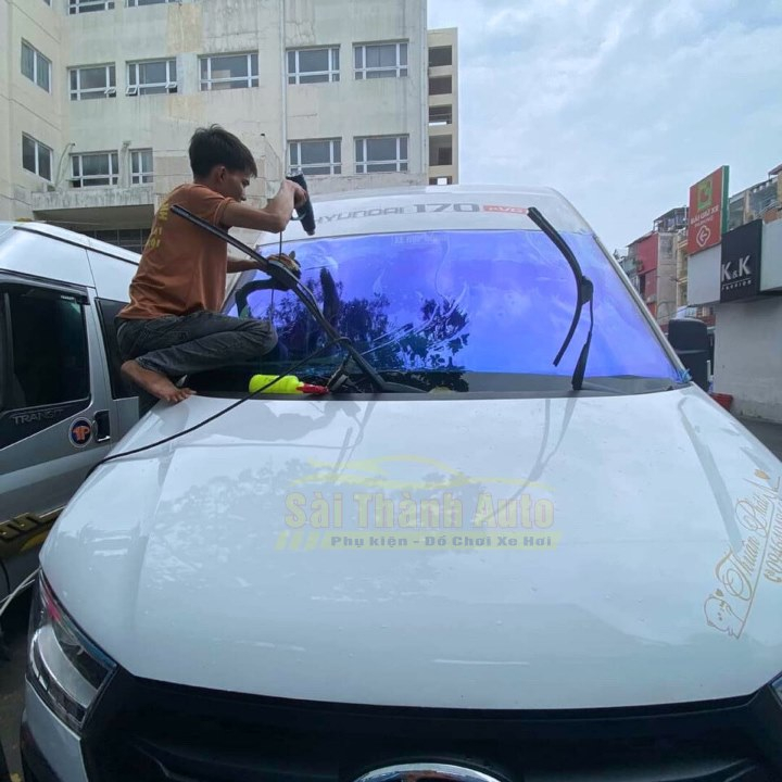 Phim cách nhiệt dán kính lái ô tô cao cấp Nano Ceramic - Phim cách ...