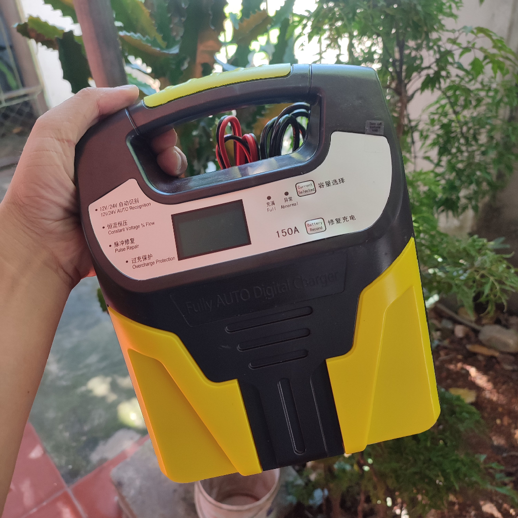 Máy nạp ắc quy ô tô, xe máy tự động - Siêu Sạc Acquy 12v - 24v 200Ah ...
