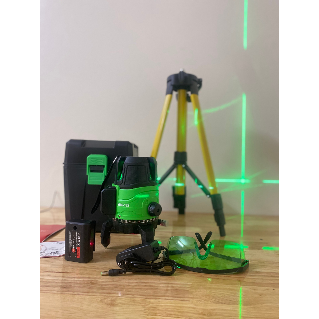 Máy cân bằng laser 5 tia xanh bóng Led siêu sáng Yamasu YMS-122, kèm 2 ...