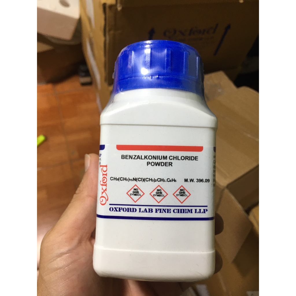 Hóa chất BENZALKONIUM CHLORIDE POWDER 95% CAS 8001-54-5 Oxford - Ấn Độ Chai 100g | Shopee Việt Nam