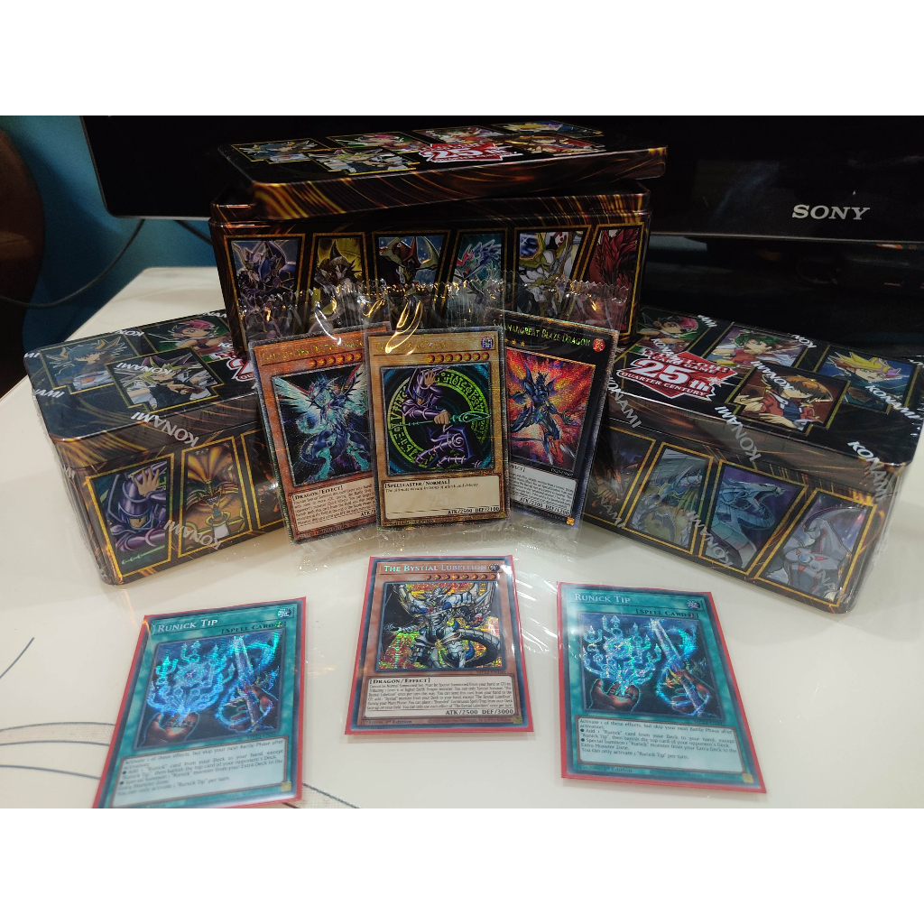 [Phụ kiện] Hộp rỗng đựng bài Megatin 2023 25th Anniversary Tin: Dueling Heroes | Shopee Việt Nam