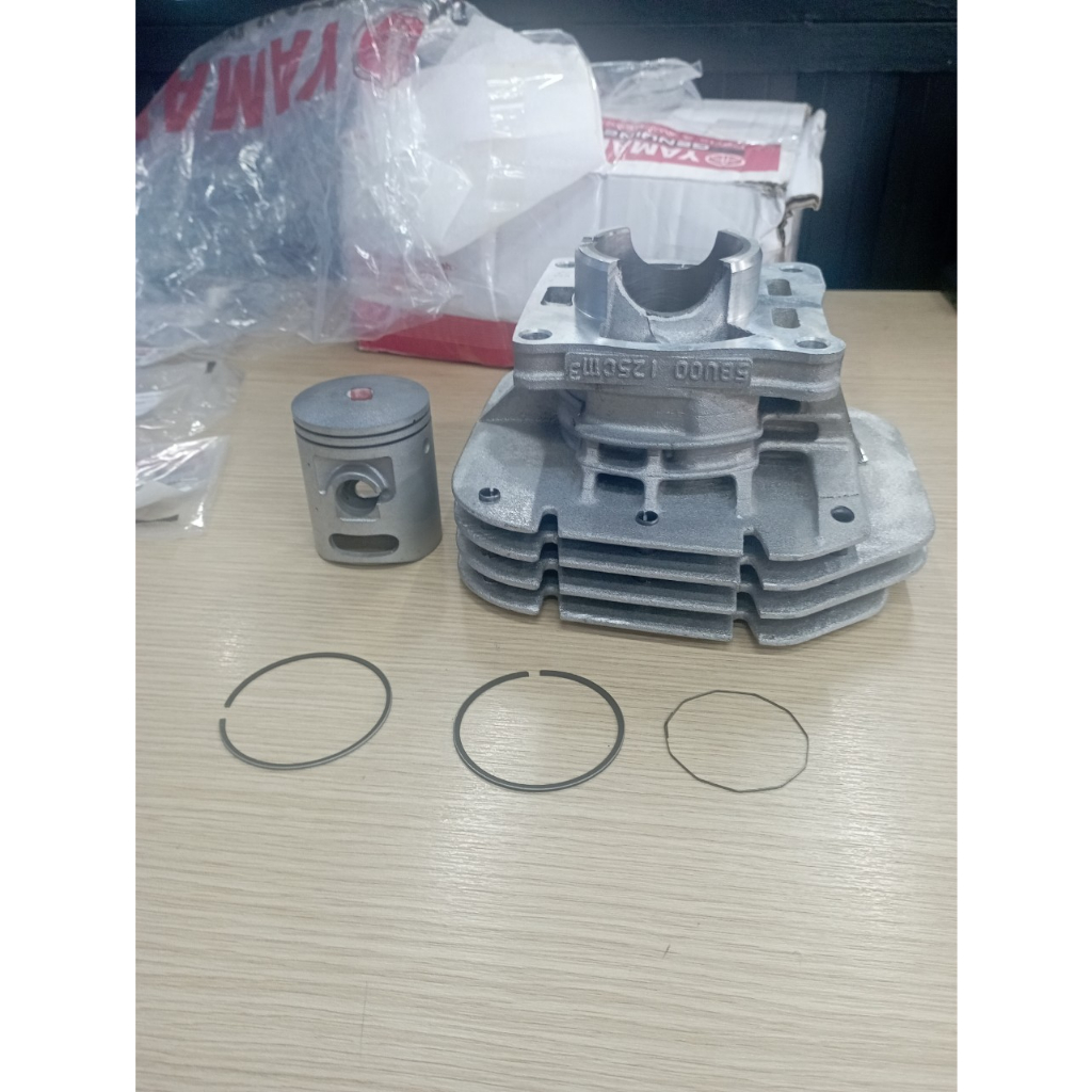 Lòng (2023) + piston yaz zin 5BU 5XK YAMAHA 125ZR chính hãng Malaysia ...
