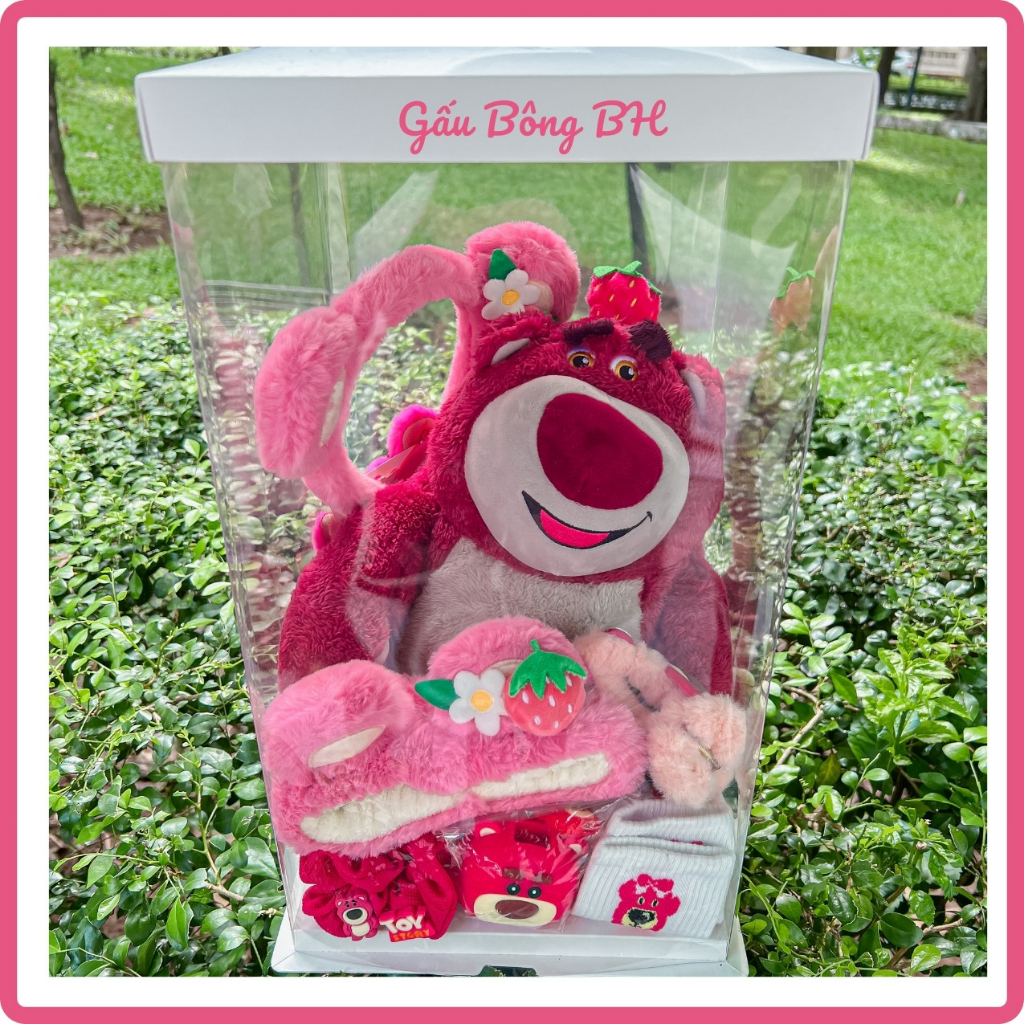 Set quà gấu dâu Lotso hộp mica chữ nhật, Set quà 8 món gấu Lotso siêu ...