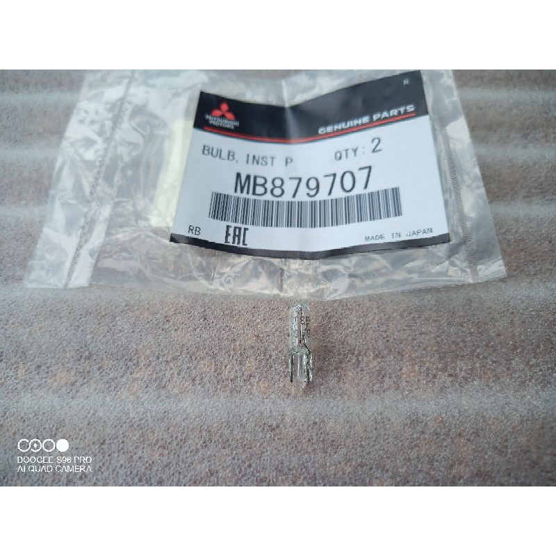 Bóng đèn táp lô vị trí B 81299C (Bulb instrument panel meter) Pajero ...