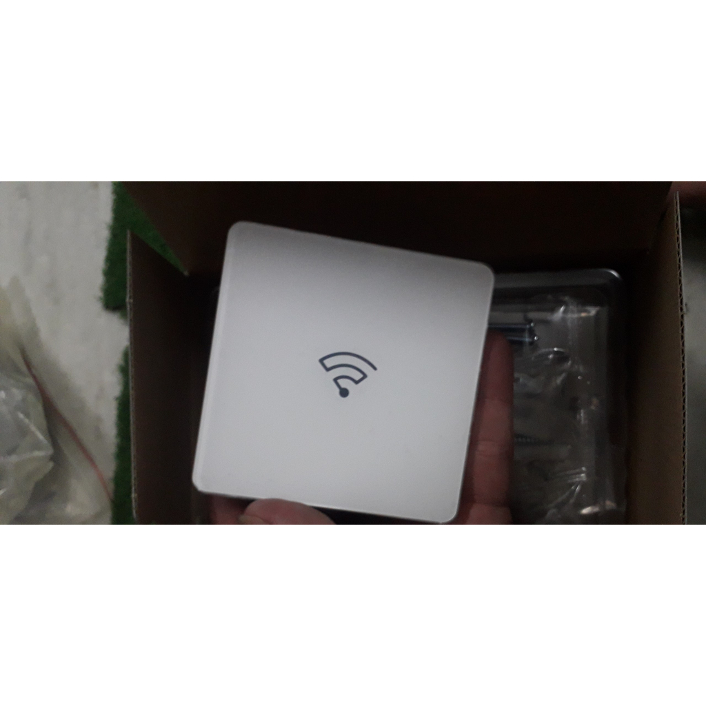 Bộ Điều khiển kết nối trung tâm CCT501400 Schneider Wiser ZigBee IP Gateway, RJ45/WiFi | Shopee ...