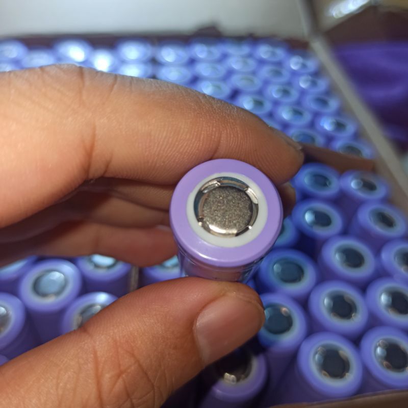 Pin Lithium 18650 dung lượng cao 2000mAh | Shopee Việt Nam