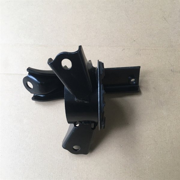 Cao su chân máy trái Attrage (AT) NOK 2910A097-WB (Cái) | Shopee Việt Nam