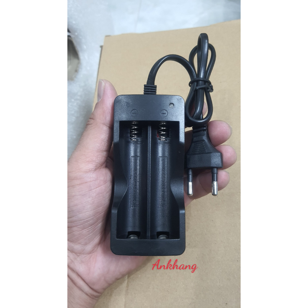 Bộ sạc pin đôi 18650 Automatic stop charger Li-ion dành cho pin 18650 ...
