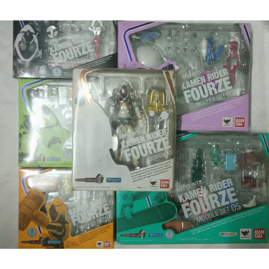 Mô hình S.H.Figuarts Kamen Rider Fourze Base States BANDAI | Shopee ...