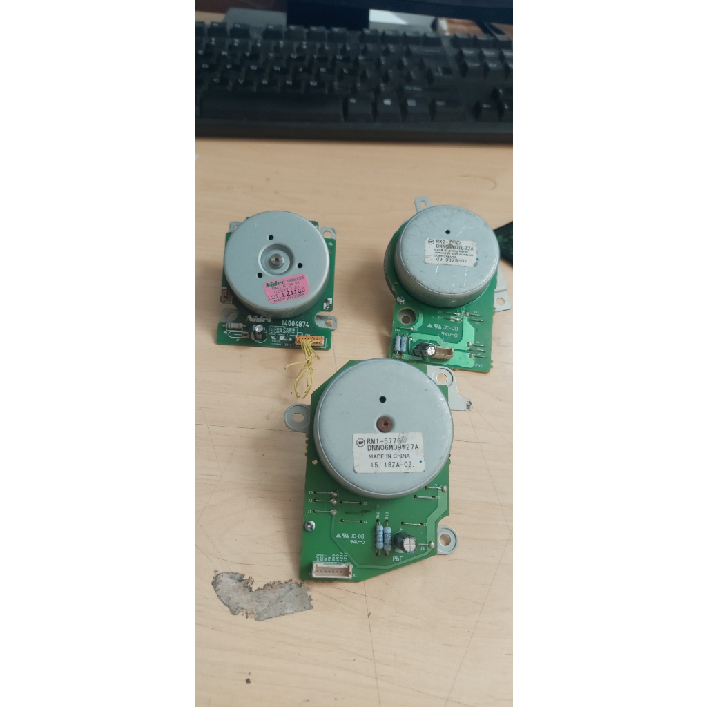 Combo 3 motor như hình RM1-6784, RK2-1567, RM1-5776 (bóc máy, không kèm ...