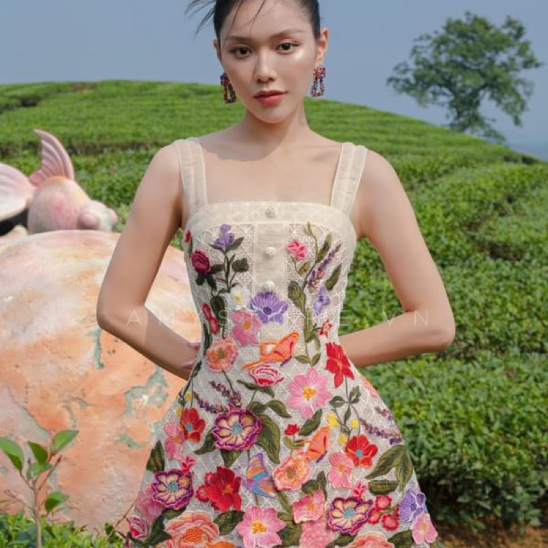 Đầm dự tiệc text giả ren thanh lịch dáng chữ A hai dây cổ vuông , cover hãng Amy | Shopee Việt Nam
