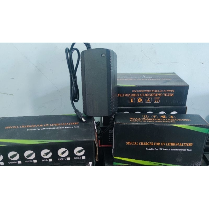 Sạc Pin 4S 16.8V 3A bản lớn đủ dòng có quạt tản nhiệt .tự ngắt khi đầy. có led báo chuyên sạc ...