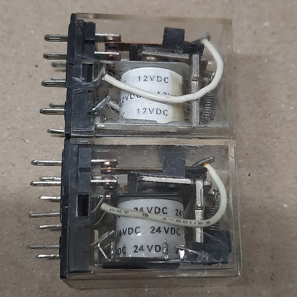 Rơ le (relay) Omron MY2N Coil 12VDC Contact 5A 240VAC; Coil 24VDC ...