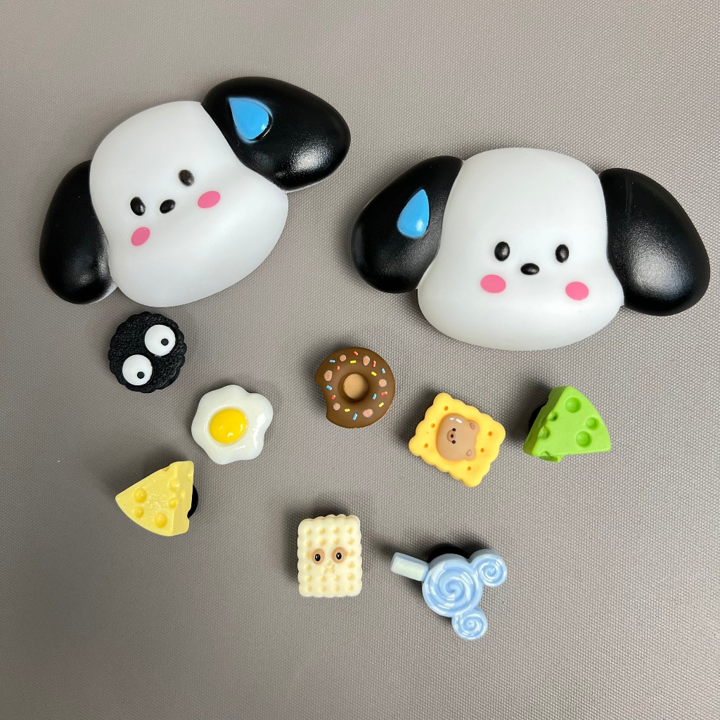 Bộ 10 Sticker, Charm 3D chủ đề cún tai đen nhựa bóng DIY gắn Dép Cross ...