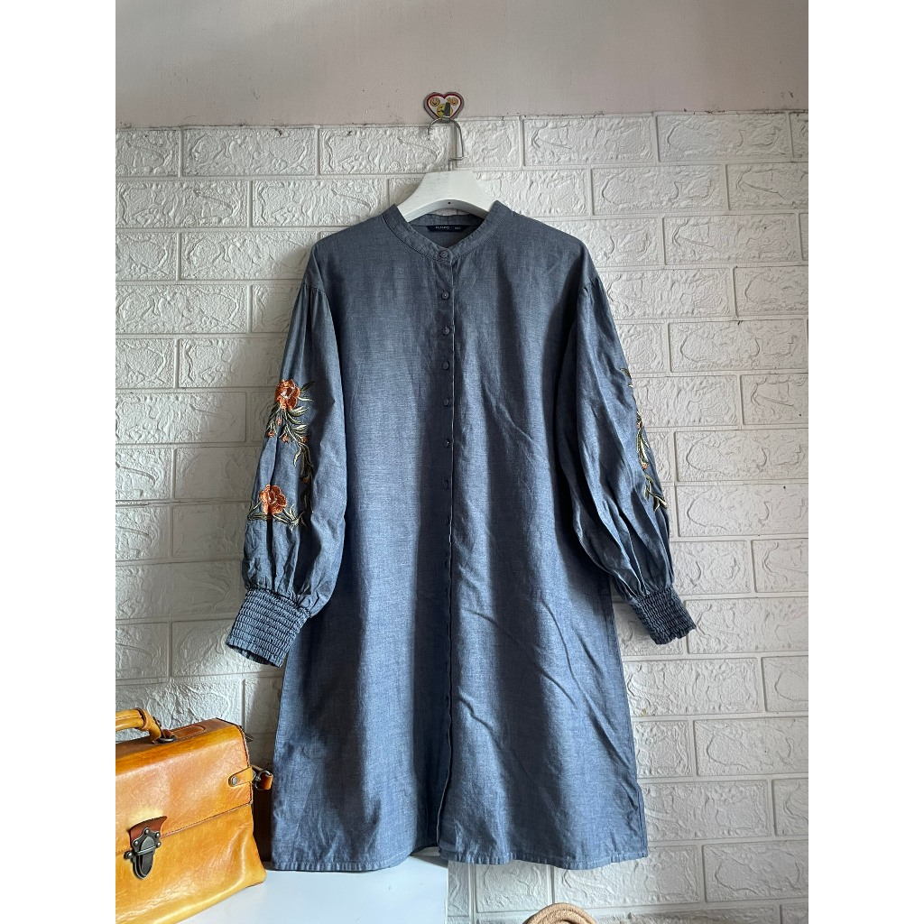 (Thanh lý đồ cá nhân) Đầm suông tay phồng thêu hoa FILANTO | Shopee ...