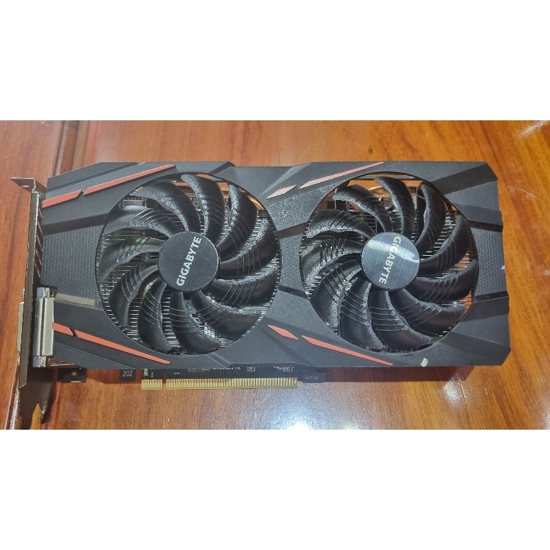 VGA GIGABYTE RX 590 8G GME ĐẸP | Shopee Việt Nam