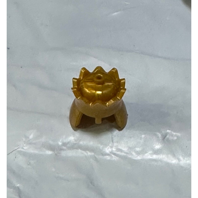 01 (một) mũ vương miện vàng phụ kiện trung cổ non, mới tách set ...