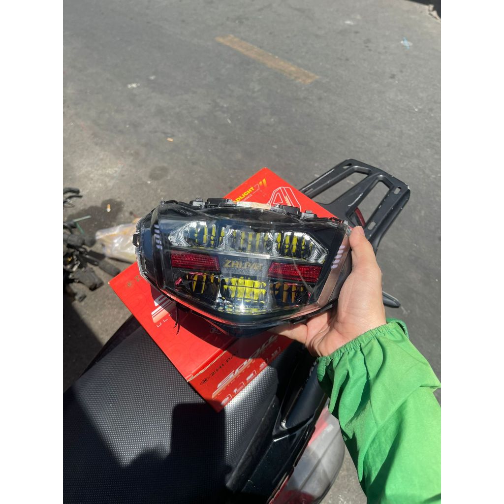 Đèn pha Zhipat xe Future led 125i kiểu 2 tầng.( bảo hành) | Shopee Việt Nam
