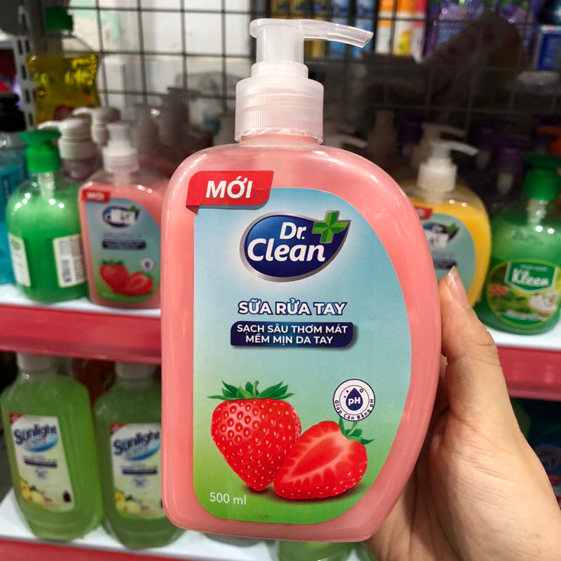 Nước rửa tay Dr.Clean 500ml hương dâu | Shopee Việt Nam
