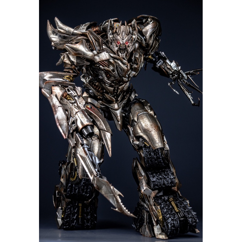 Mô hình Transformer Megatron ROTF Threezero DLX (Likenew 99%) | Shopee ...