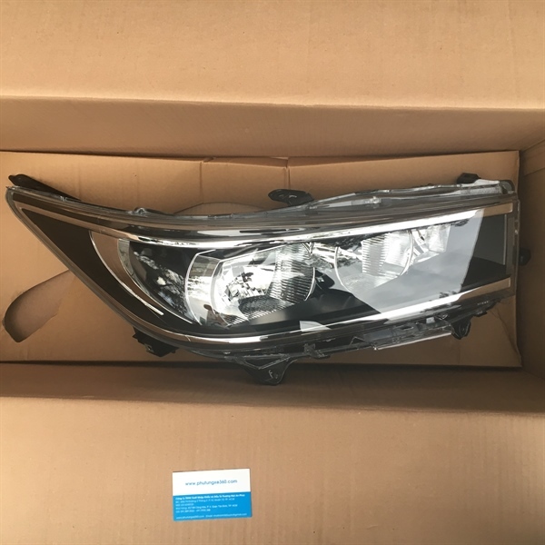Đèn pha Innova 2018 bên Phải RH (không bóng) mã Toyota: 81130-0K340 ...