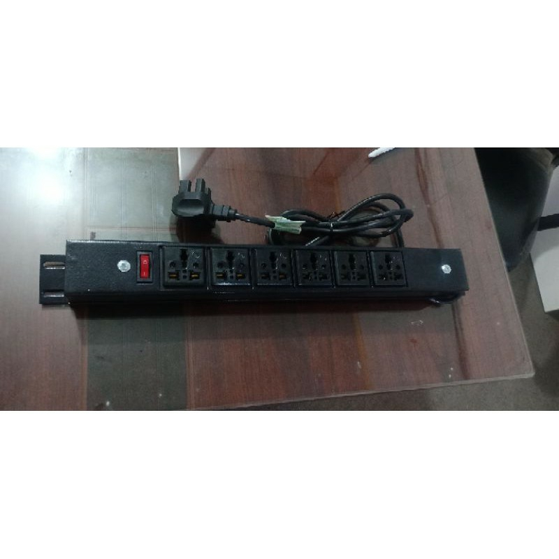 Thanh nguồn PDU 6 ổ cắm đa dụng lắp tủ Rack 1U có MCB 32A chuẩn 19 inch ...