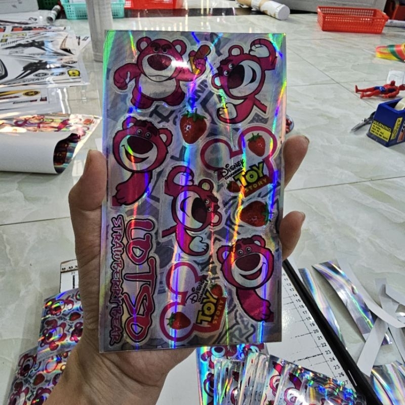 Tem logo gấu dâu lotso mini 7 màu 9x16cm dán trang trí xe máy | Shopee ...
