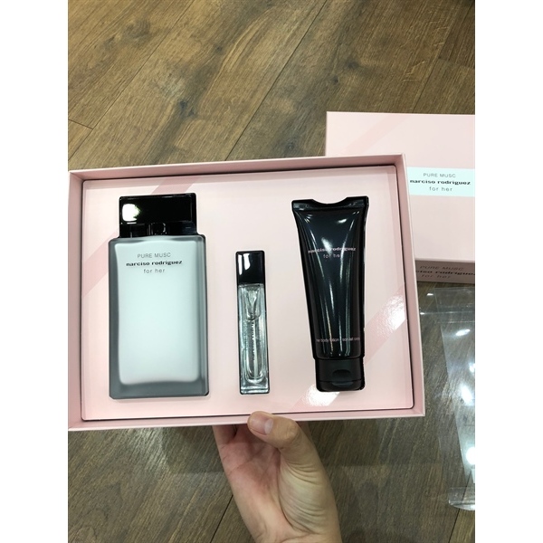 Set Narciso Rodriguez For Her Pure Musc EDP (100ml + 10ml + body lotion ...