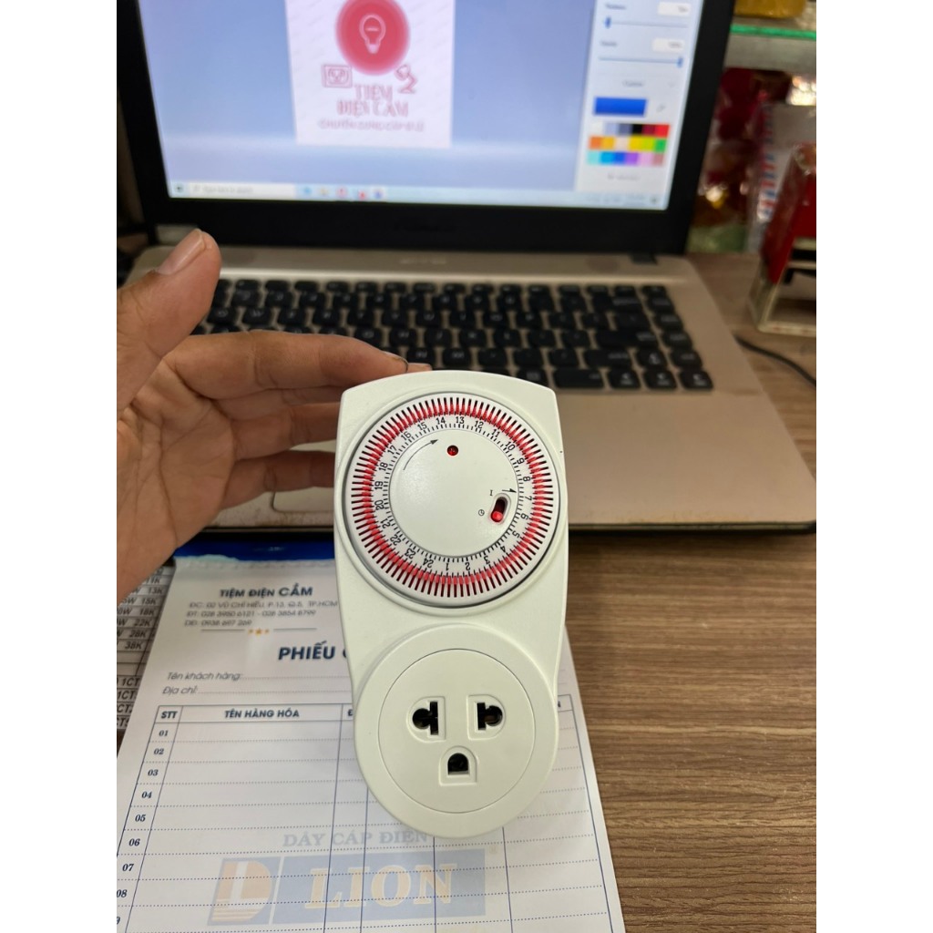 [Hàng chính hãng] Ổ cắm hẹn giờ Điện Quang ĐQ ESK MT03 WR13 (Điều chỉnh ...