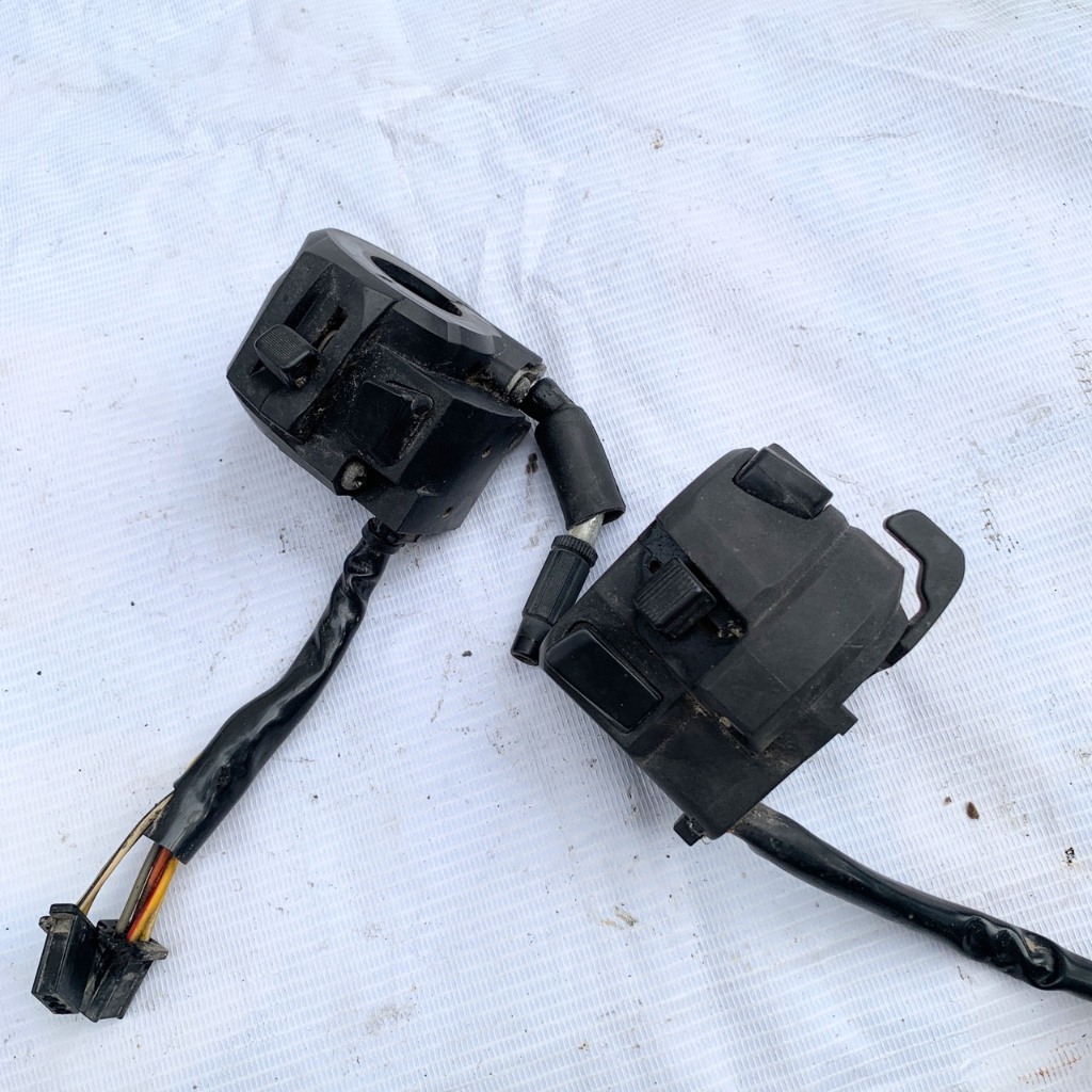 Cùm công Tắc Trái + phải suzuki Hayate Sc 125-Zin chính hãng (hàng tháo ...