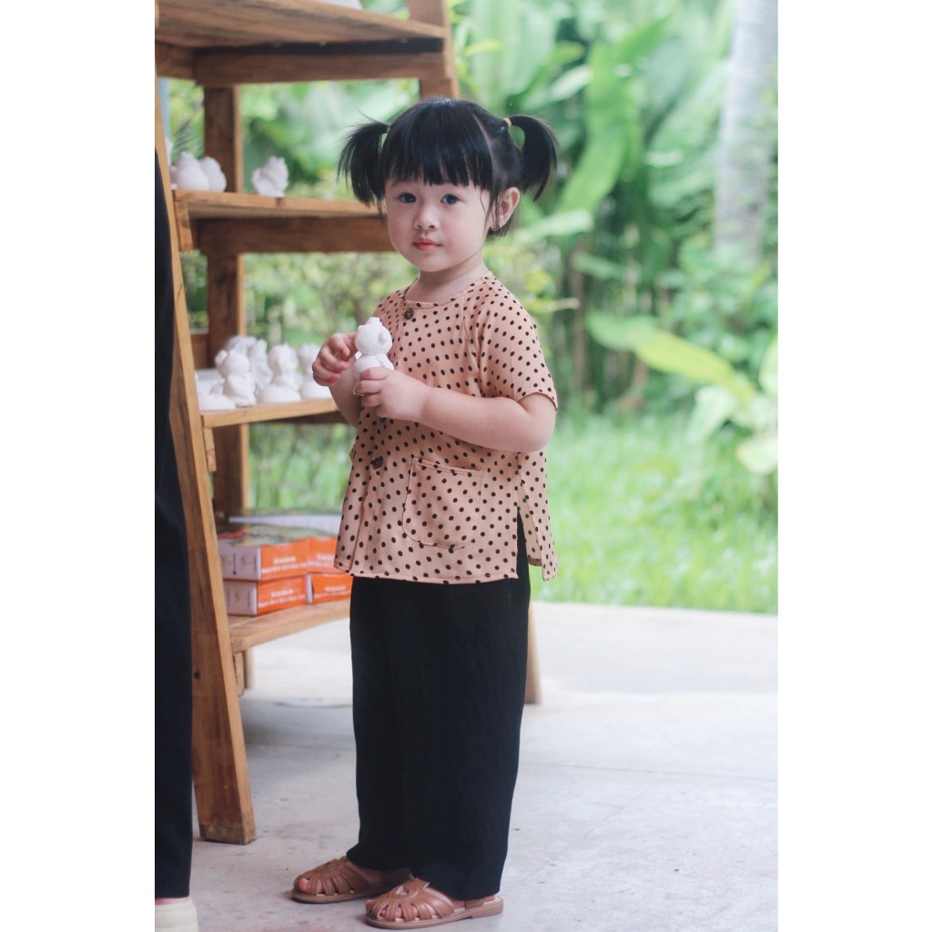 (Yi Closet) Bộ bà ba chấm bi cho bé | Shopee Việt Nam