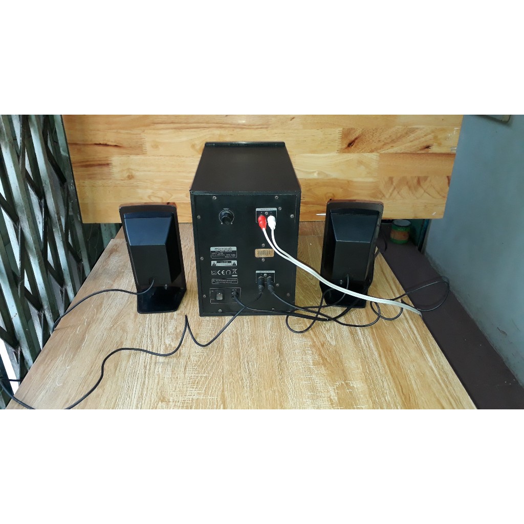 Loa vi tính 2.1 – Microlab M-700 hoặc M-700U | Shopee Việt Nam