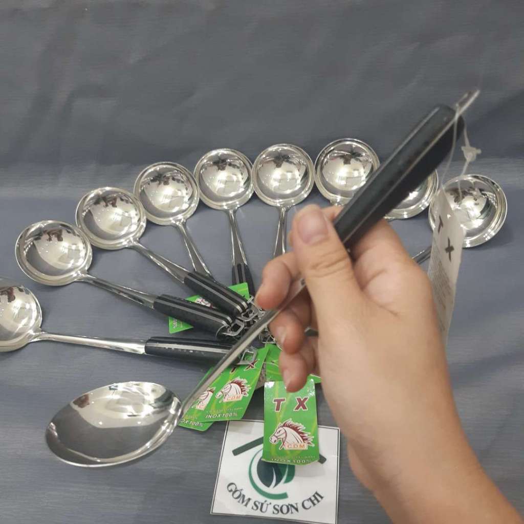 Vá múc canh, muôi múc canh inox cán nhựa đen dài 20cm (Loại vá nhỏ múc ...