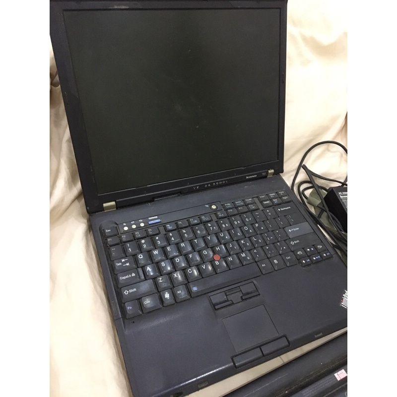 Xác Máy Tính Laptop Lenovo Ibm Thinkpad T61 Lỗi Card Màn Hình Shopee
