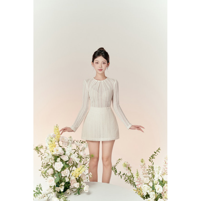 LAURA SET - Set áo thiết kế dài tay cổ đá & chân váy By MA JLIE ...