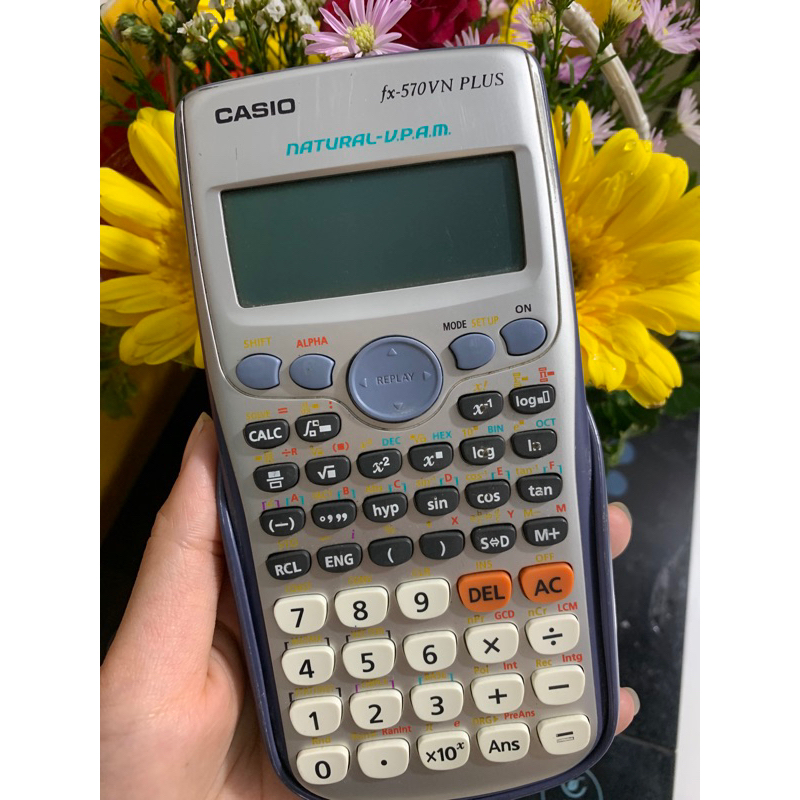 MÁY TÍNH CASIO 570VN PLUS CŨ CHÍNH HÃNG | Shopee Việt Nam