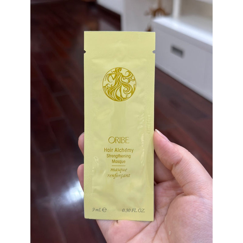 Sample Mặt nạ ủ tóc Oribe Hair Alchemy Strengthening 9ml | Shopee Việt Nam