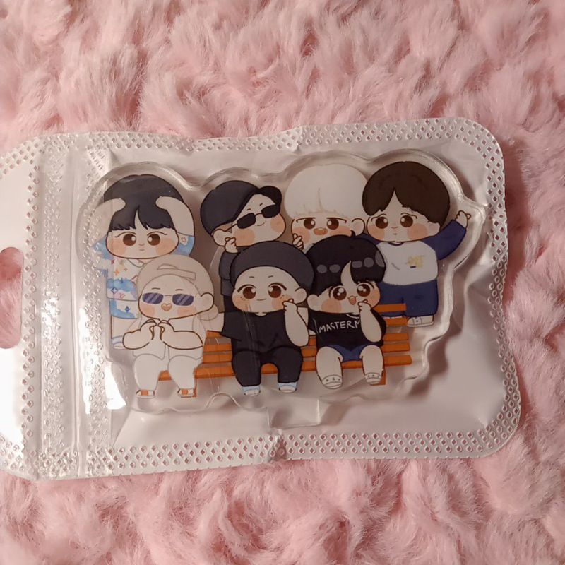 standee group BTS | Shopee Việt Nam