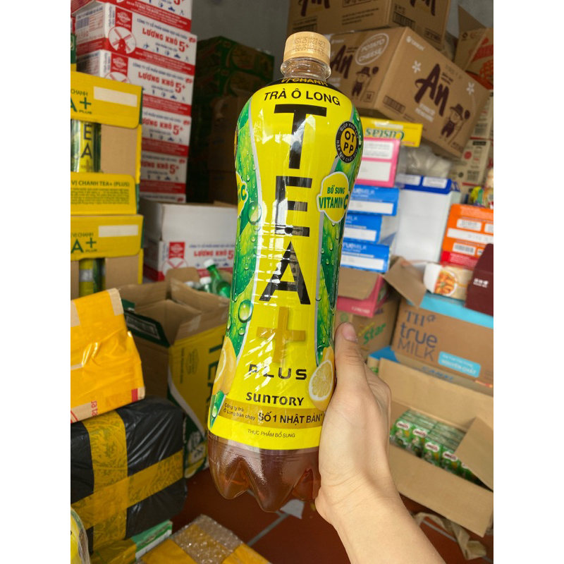 Trà ô long Tea Plus/Chanh sả chai 1L | Shopee Việt Nam