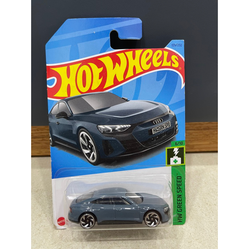 Xe mô hình đồ chơi cơ bản Hotwheels 1:64 - Audi RS E-Tron GT | Shopee Việt Nam