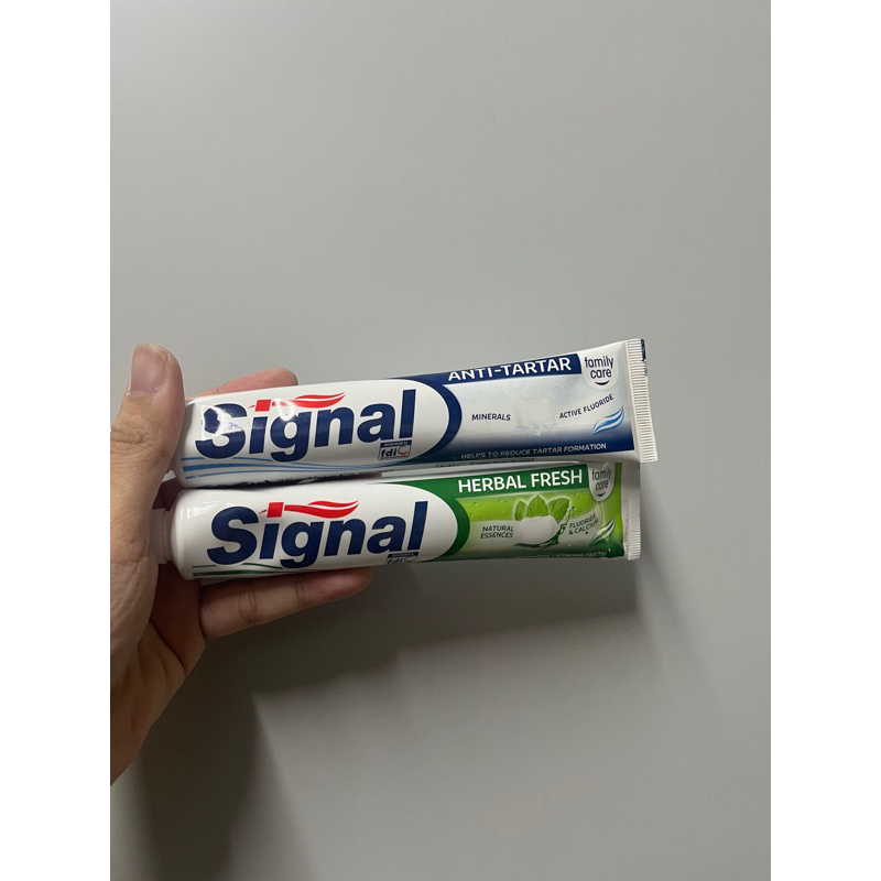 KEM ĐÁNH RĂNG SIGNAL NỘI ĐỊA PHÁP [DATE T12/23] | Shopee Việt Nam