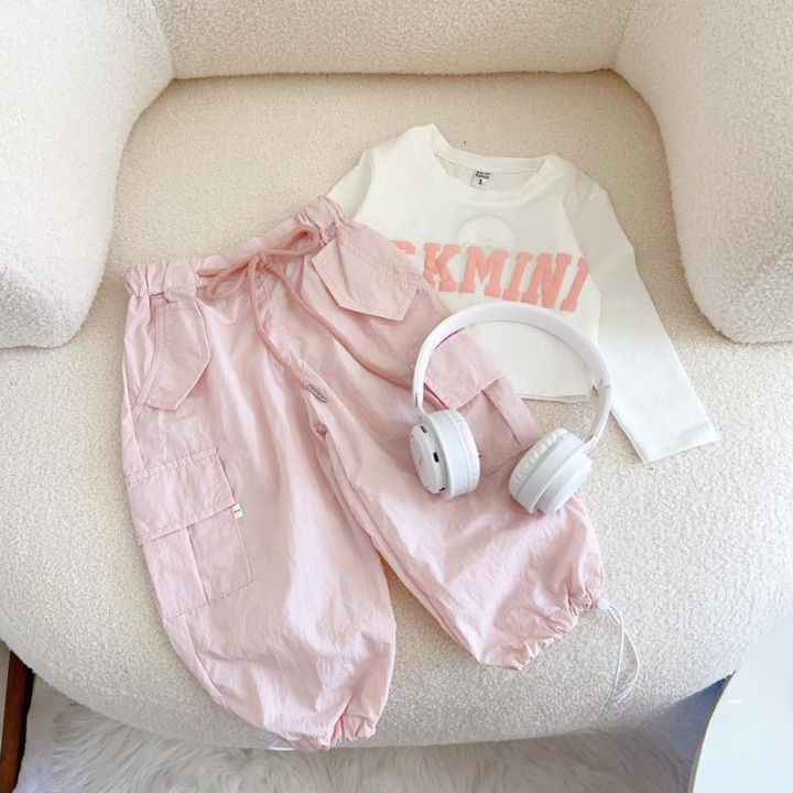 Bộ Quần Áo Croptop Dài Tay Bé Gái Cổ Tròn Dập Chữ Nổi Kết Hợp Quần